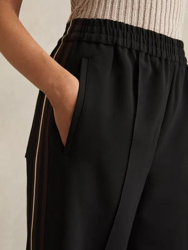 REISS Side-stripe Tapered Trousers - Black