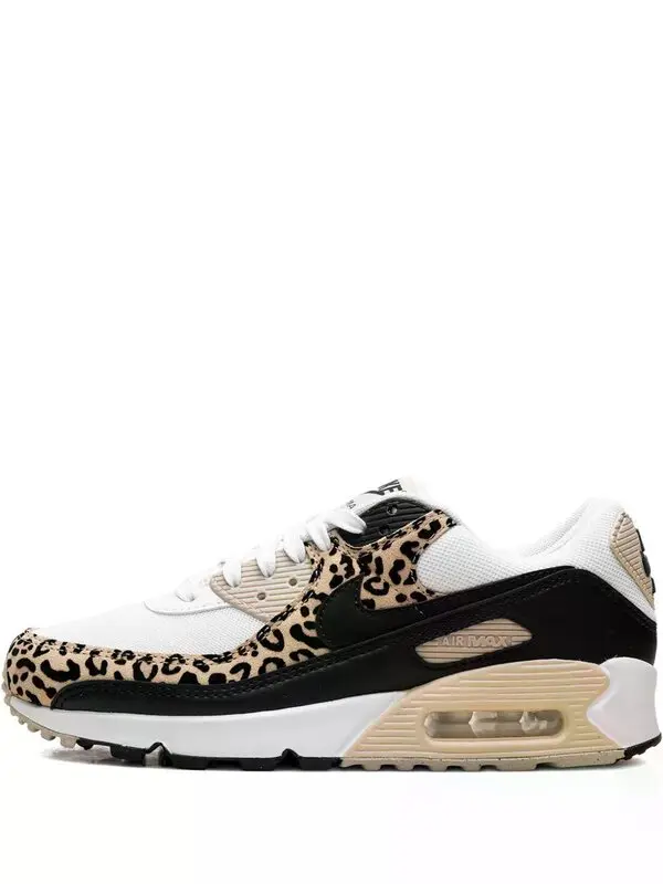 Nike Air Max 90 Sneakers