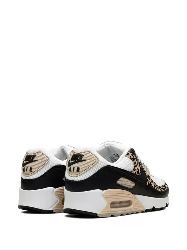 Nike Air Max 90 Sneakers