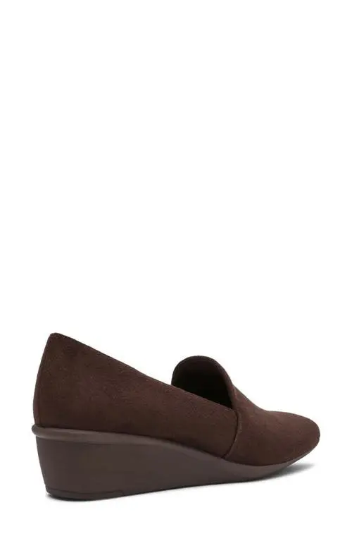 Anne Klein Wendell Wedge Pump - Chocolate