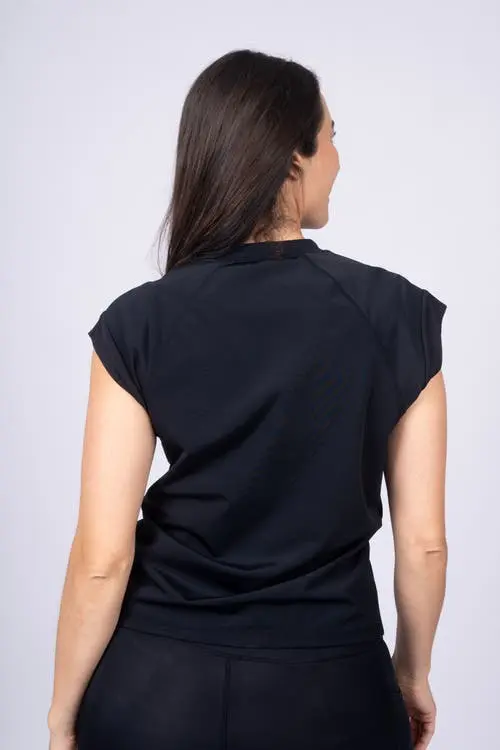 LINE IN THE SAND Swim & Sport Short Sleeve Top - Ink
