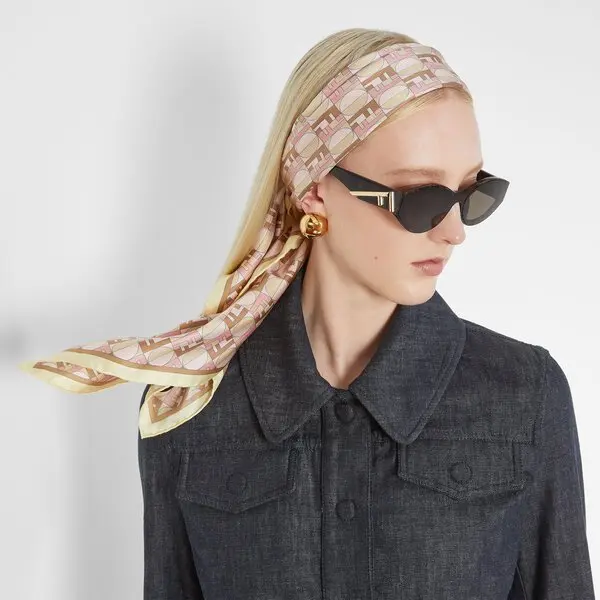 Fendi First Cat-eye Sunglasses - Brown