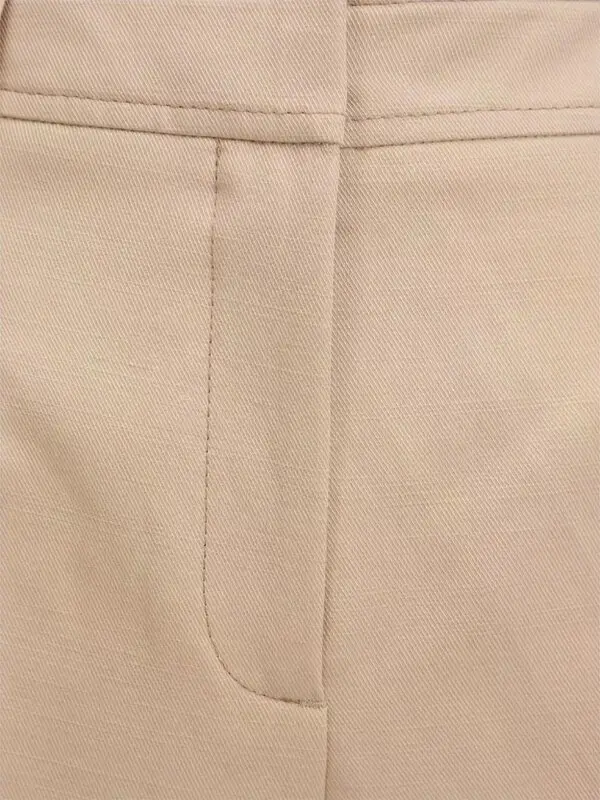 BOSS Pleated Shorts - Neutrals