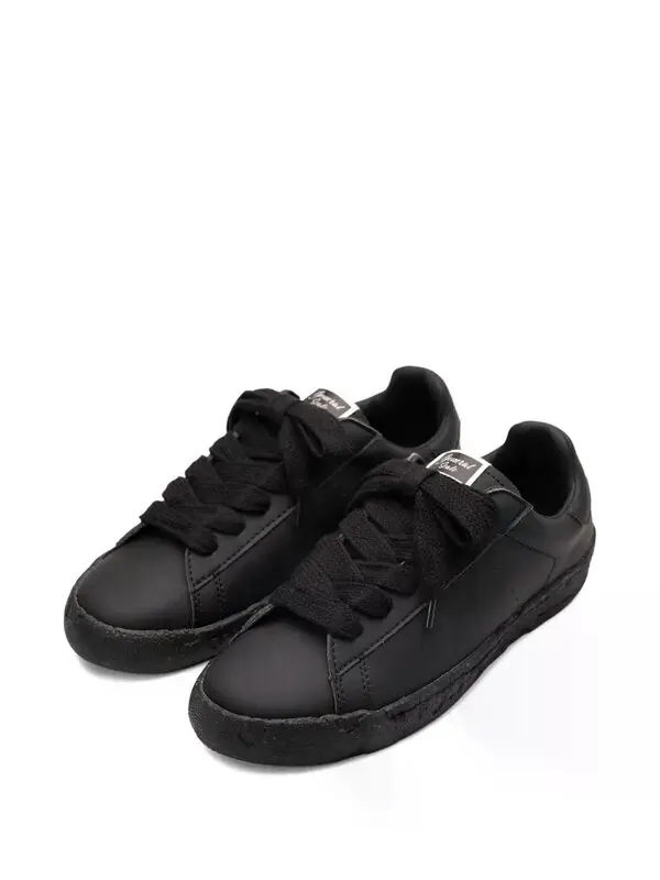 GENERAL SCALE. Murray Low-top Sneakers - Black