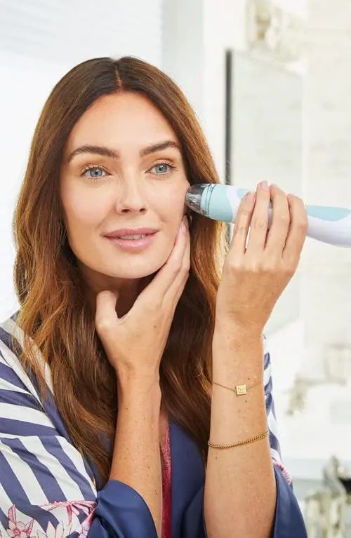 Pmd Personal Microderm Elite Pro Exfoliation Device - Sky