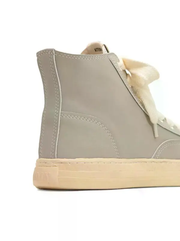 GENERAL SCALE. Roy High-top Sneakers - Grey