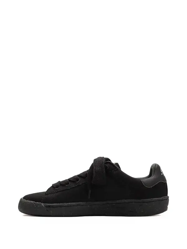 GENERAL SCALE. Canvas Low-top Sneakers - Black