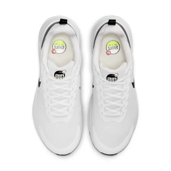 Nike Air Max Nuaxis Sneakers