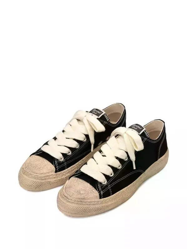 GENERAL SCALE. Roy Low-top Sneakers