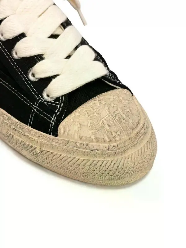 GENERAL SCALE. Roy Low-top Sneakers