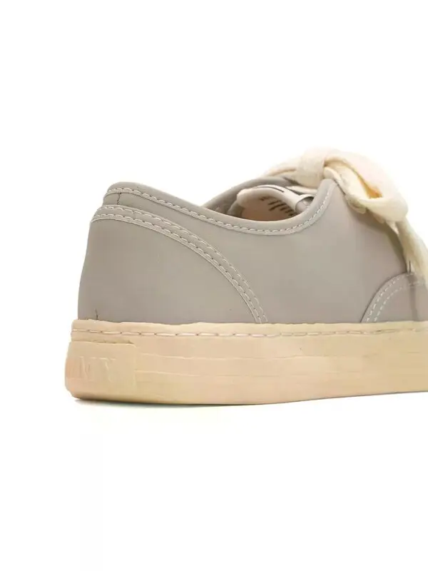 GENERAL SCALE. Kiefer Sneakers - Grey