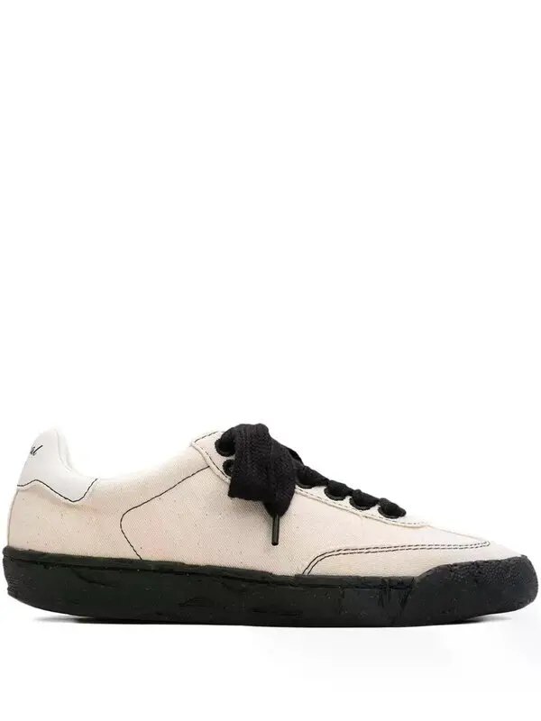 GENERAL SCALE. Canvas Low-top Sneakers