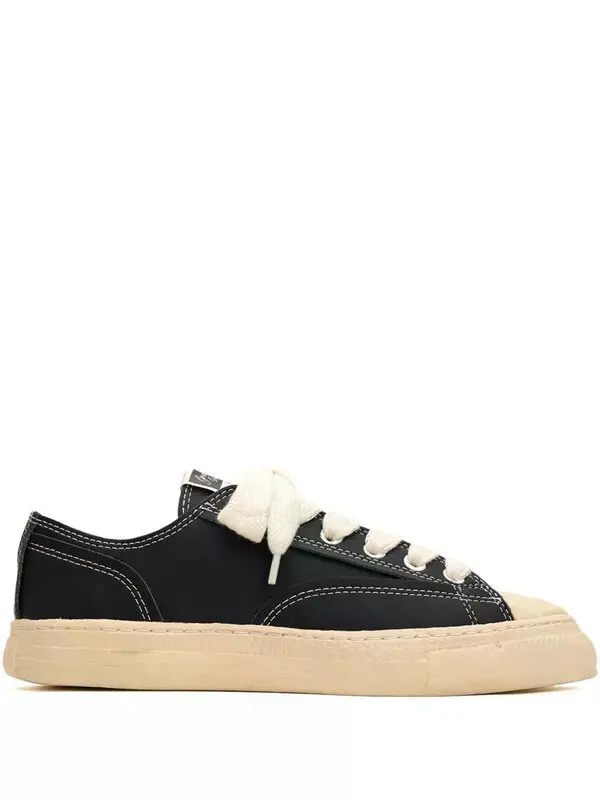 GENERAL SCALE. Roy Low-top Sneakers