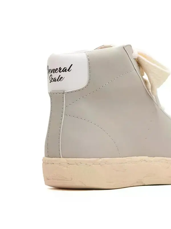 GENERAL SCALE. Murray High-top Sneakers - Grey