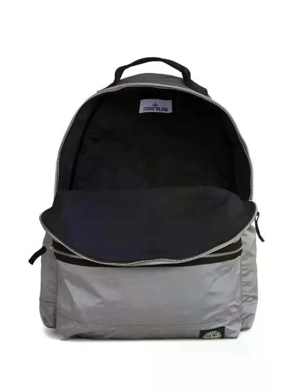 Stone Island Metallic Zip-fastening Backpack - Grey