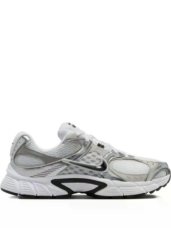 Nike V5 Rnr Vast Sneakers