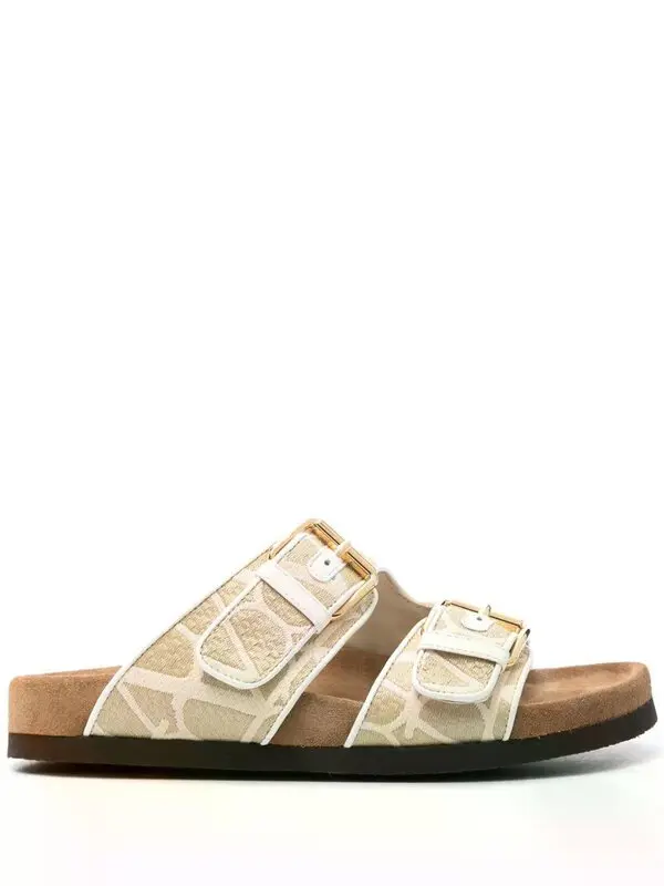 Valentino Garavani Fussfriend Buckled Sandals - Neutrals