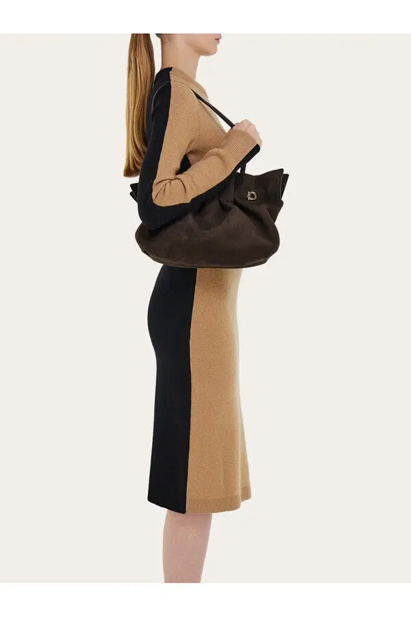 FERRAGAMO Shoulder Bag With Gancini Pin - Red