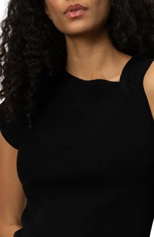 Sanctuary Asymmetric Twist Top