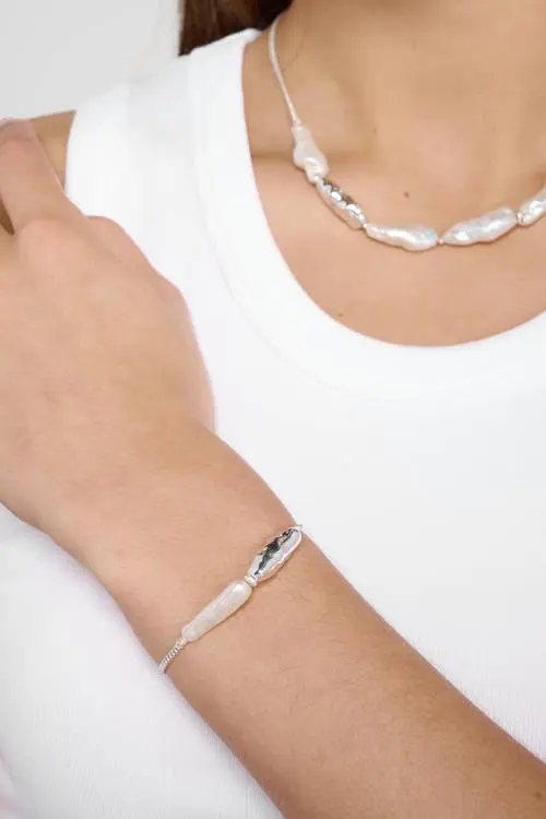 TUTTI Lustre Freshwater Pearl Bracelet - Silver