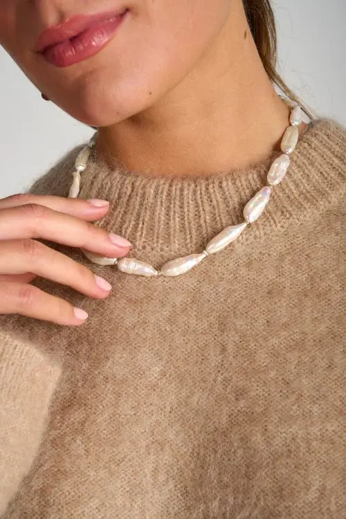TUTTI Baroque Pearl Necklace - Silver