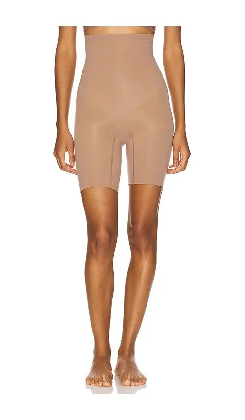 Spanx Spanxsculpt Seamless Power High Waisted Short In Taupe - Cafe Au Lait