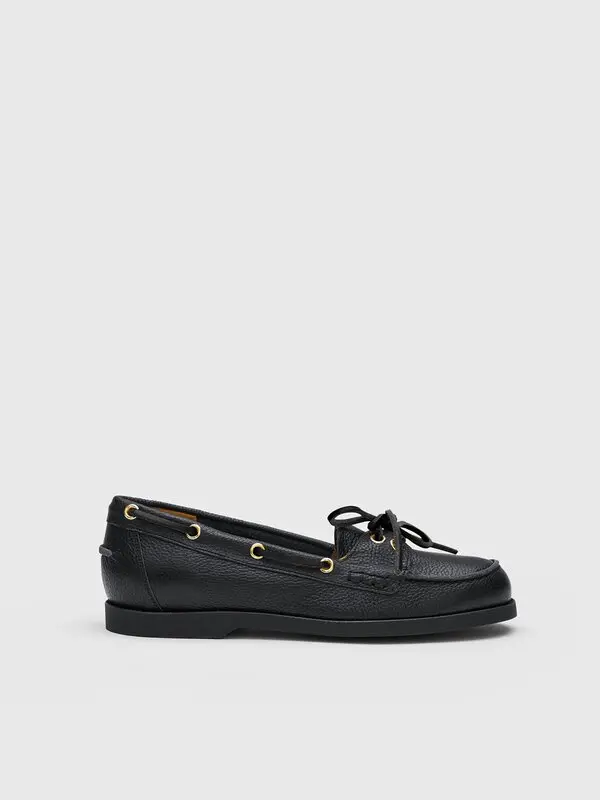 ATP ATELIER Nesso Grained Leather Boat Shoes - Black