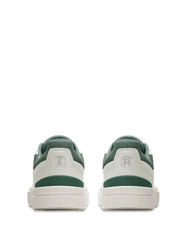 On The Roger Advantage Low Top Sneakers - White