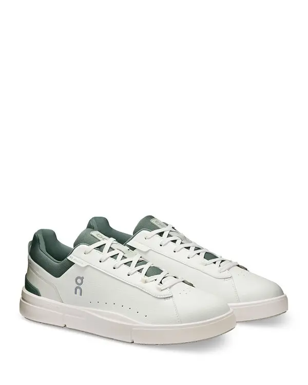 On The Roger Advantage Low Top Sneakers - White