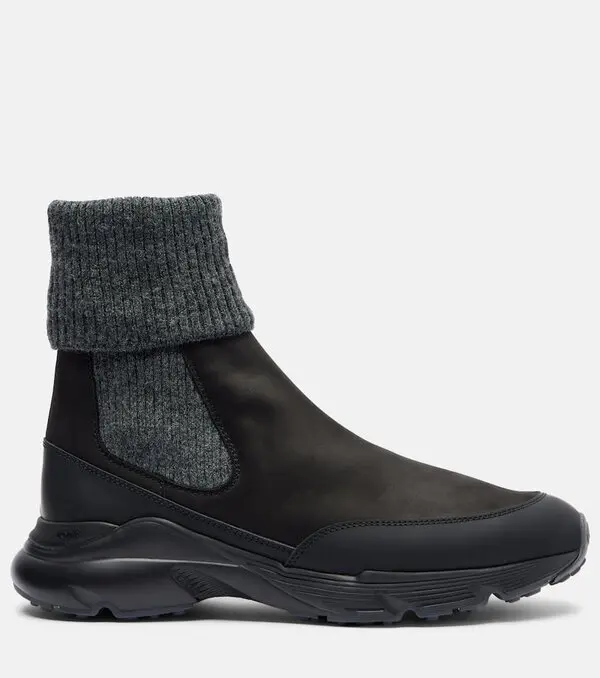 TOD'S Leather Chelsea Boots - Black