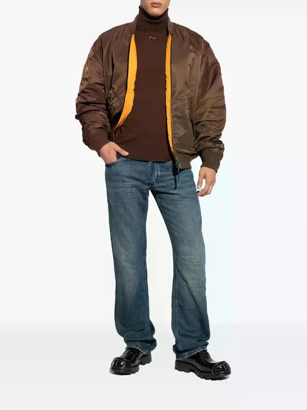 DIESEL® 1985 Larkee Jeans