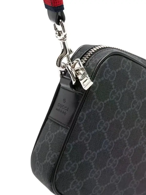 Gucci Gg Supreme Canvas Clutch
