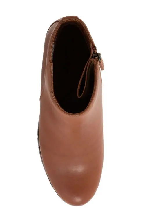 Trotters Leather Ankle Booties - Luggage