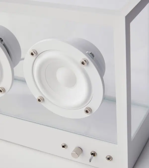 TRANSPARENT Small Speaker