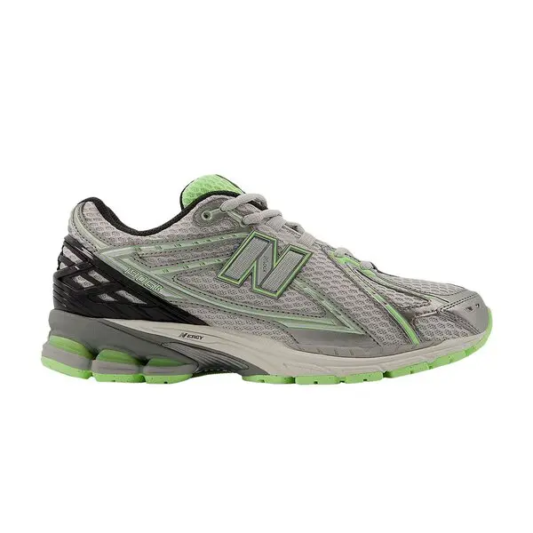 NEW BALANCE 1906r Sneakers - Silver