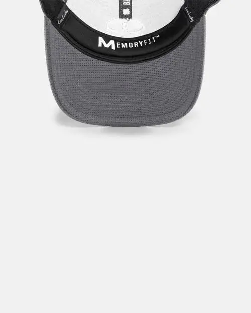 BLACK CLOVER Iron X Fitted Cap - Titanium