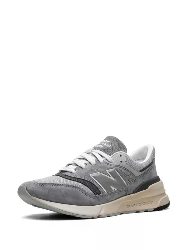 NEW BALANCE 997r Sneakers - Grey