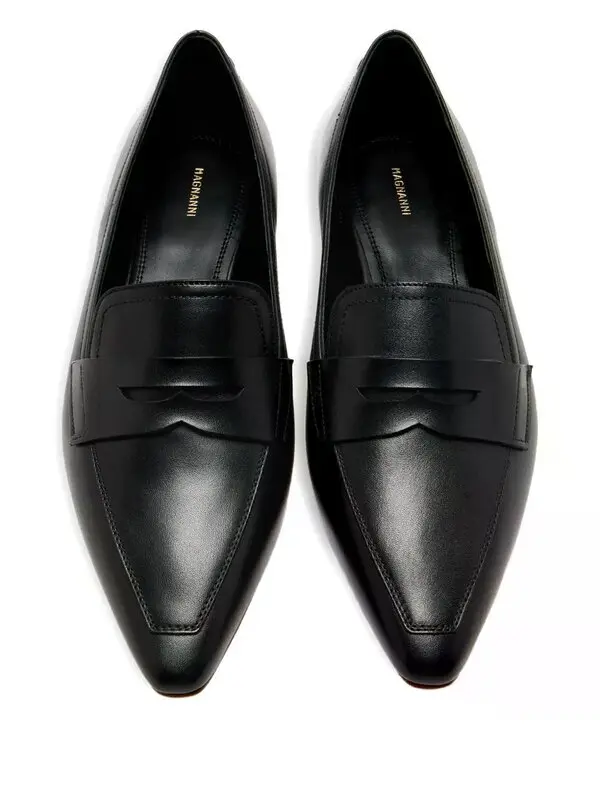 Magnanni Pointed-toe Penny Loafers - Black