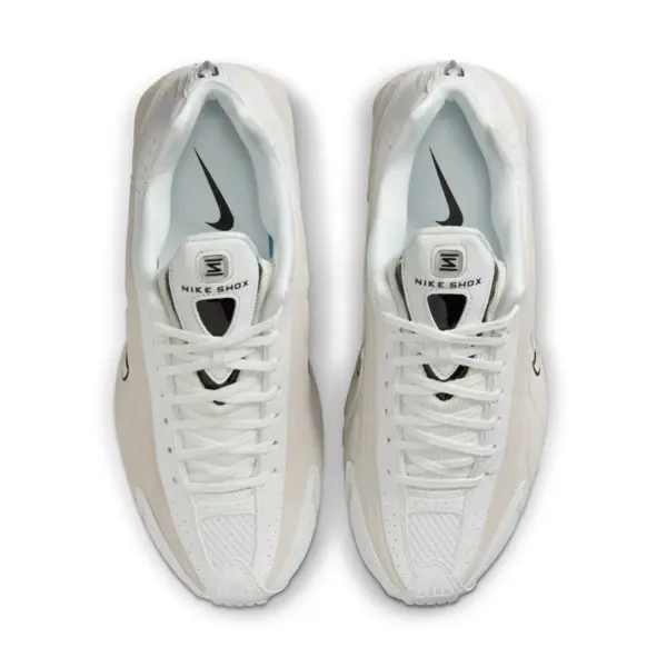Nike Shox R4 Sneakers - White