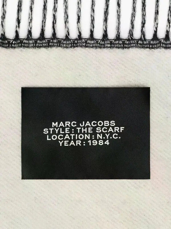 Marc Jacobs The Scarf