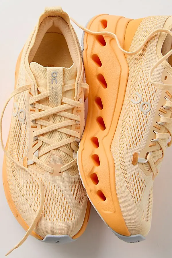 On Cloudsurfer Max Sneakers - Squash/saffron