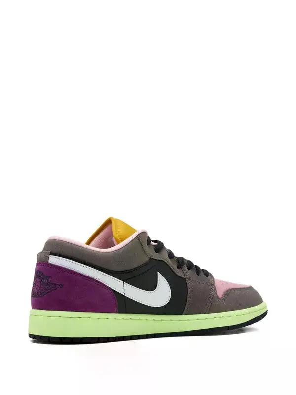 Nike Suede Panelled Low Top Sneakers