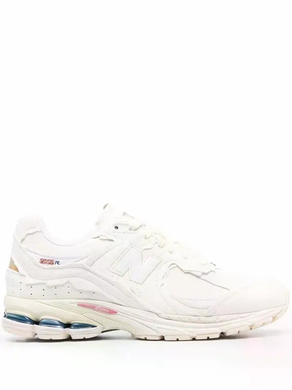 NEW BALANCE 2002r Protection Pack Sneakers