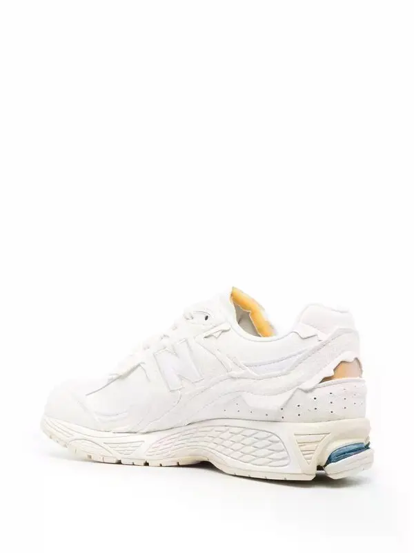 NEW BALANCE 2002r Protection Pack Sneakers