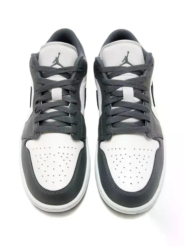 Nike Low-top Sneakers - Grey