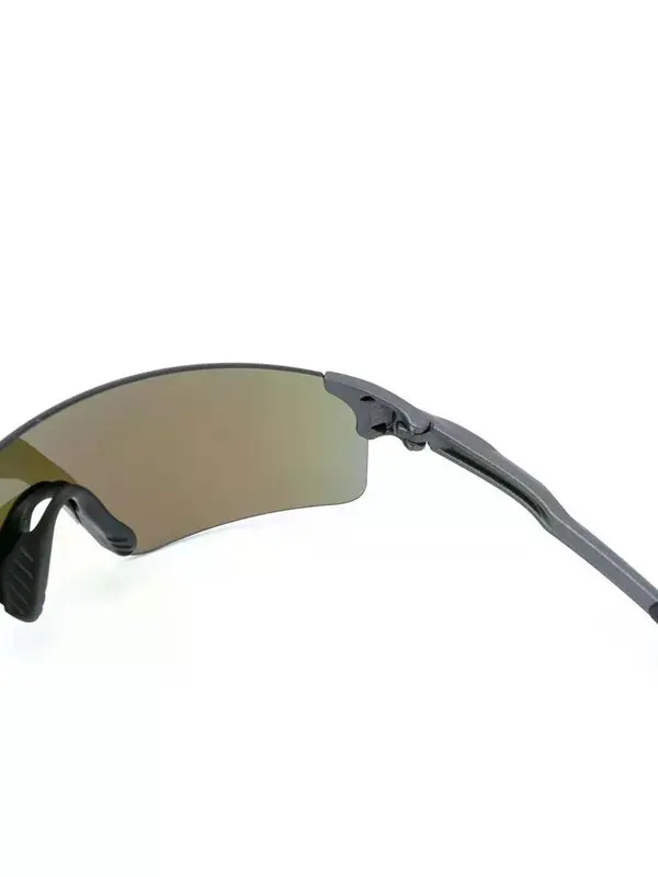 Oakley Pilot Sunglasses