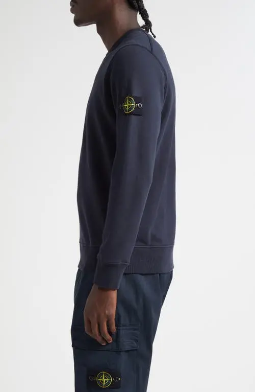 Stone Island Compass Logo Patch Crewneck Sweatshirt - V0020 Navy Blue