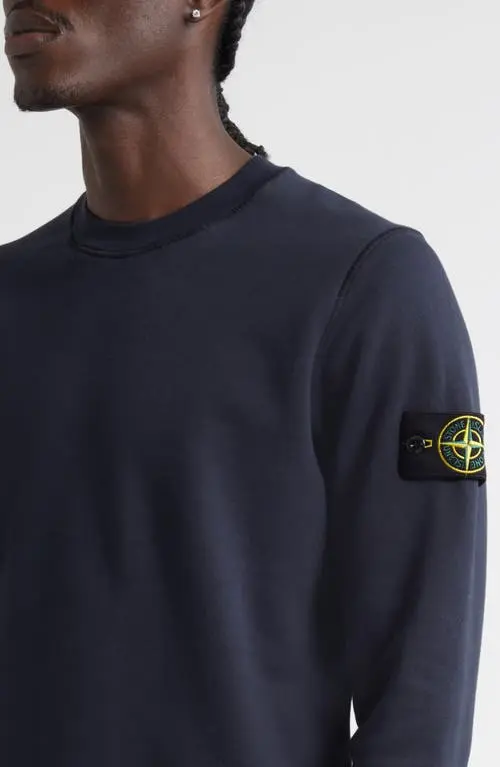 Stone Island Compass Logo Patch Crewneck Sweatshirt - V0020 Navy Blue
