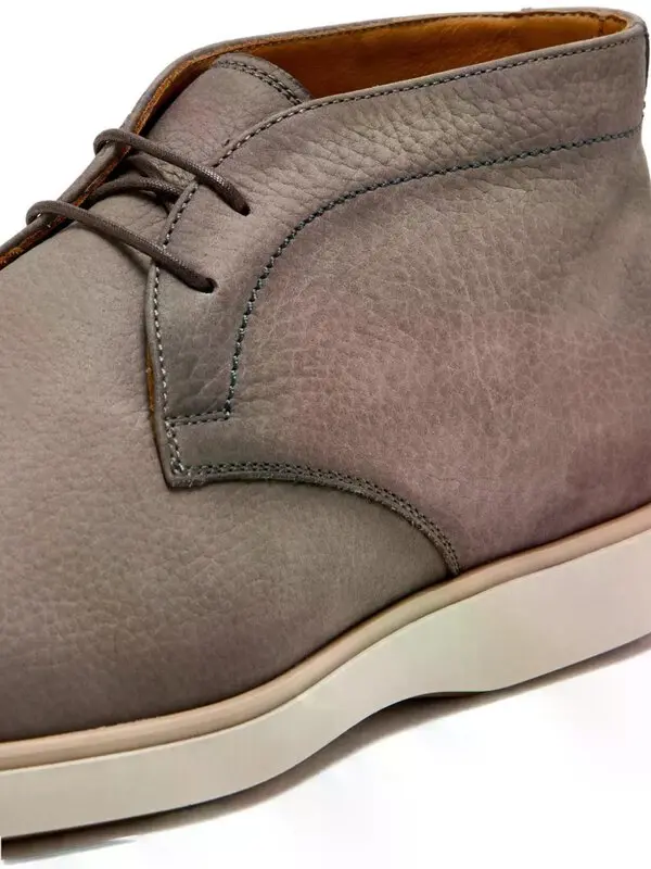 Magnanni Leather Desert Boots