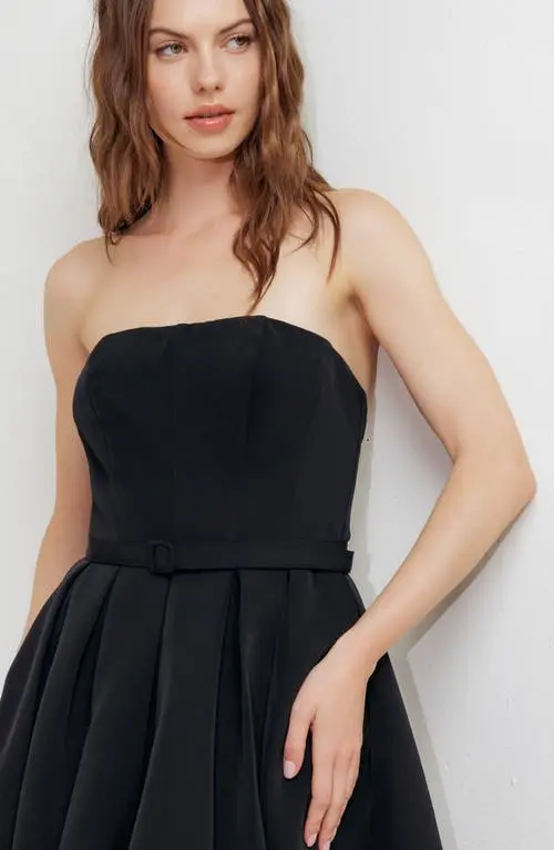 FREEMARKET Belted Strapless Midi Dress
